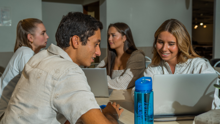 Workshop “De Hanzi a Kanji: a viagem dos caracteres entre a China e o ...
